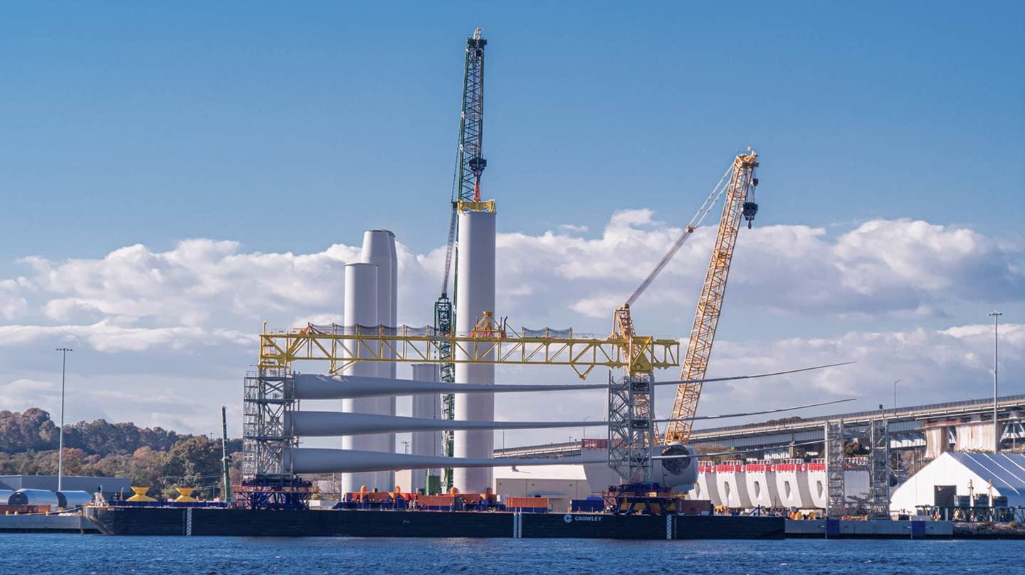 NY Powers Up First Offshore Wind Farm | South Fork Wind