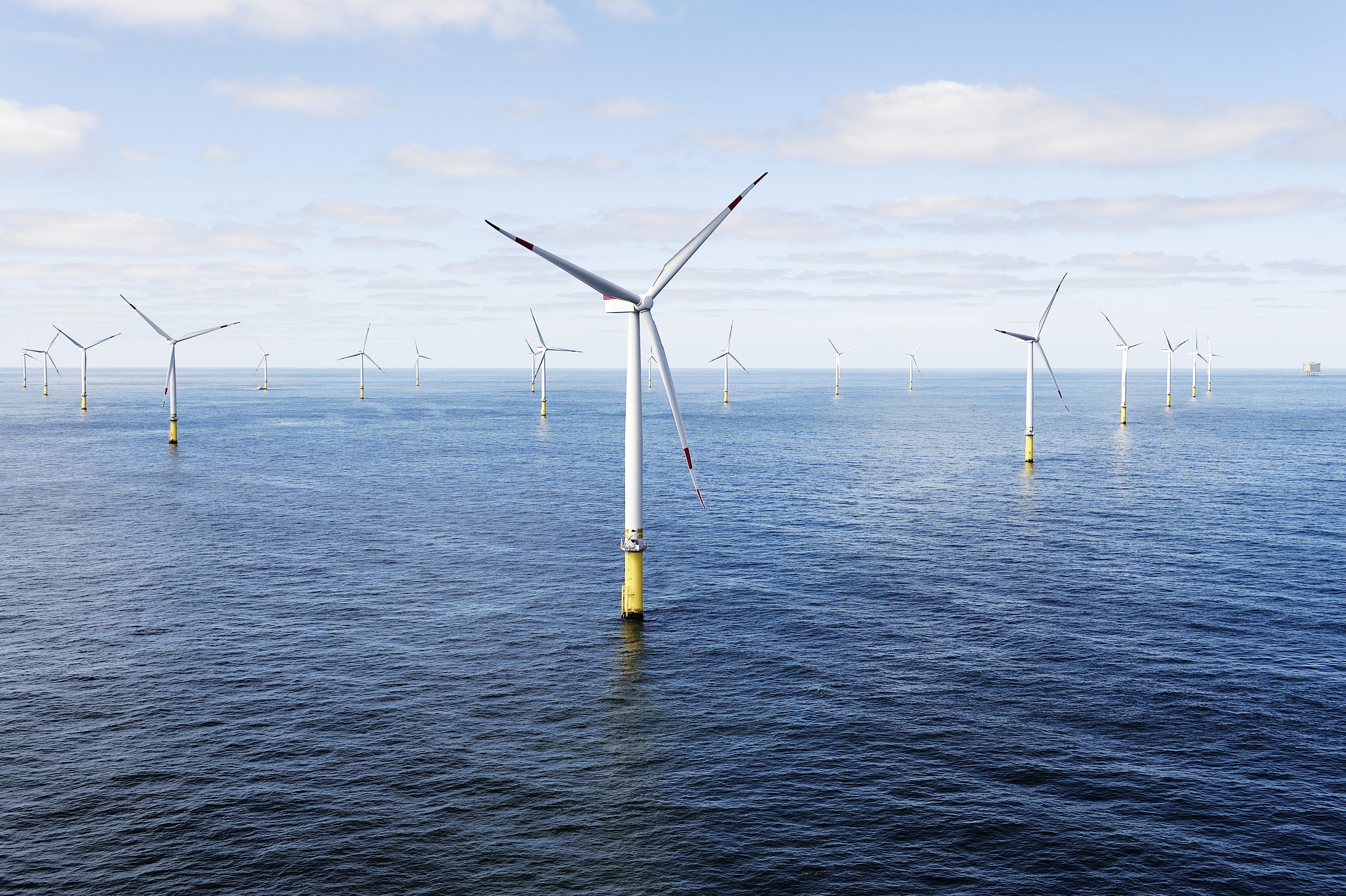 Orsted to pioneer deployment of GEs next generation offshore wind turbine